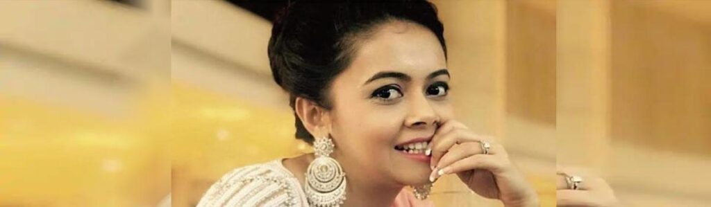Debolina Dutta Profile, Height, Age, Family, Husband, Affairs, Wiki ...